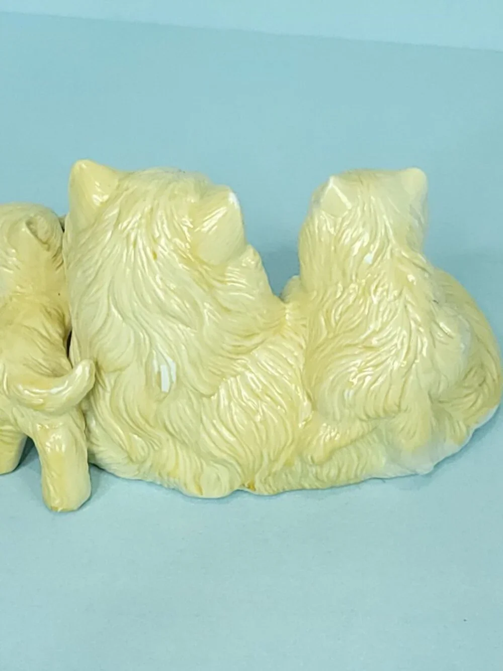Homco | Accents | Homco Persian Mama Cat 2 Kittens Figurine Porcelain ...